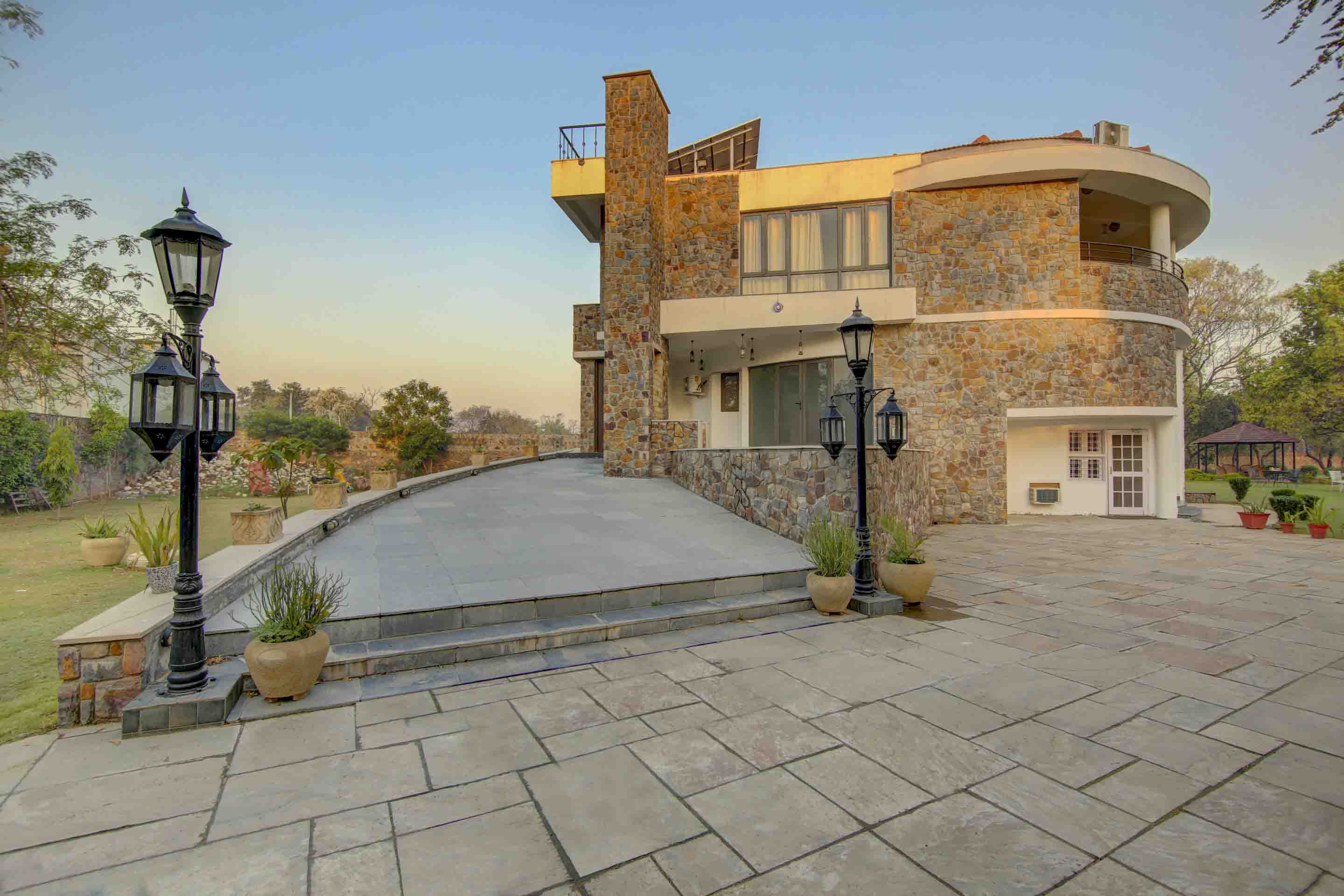 Farm house in Gurgoan